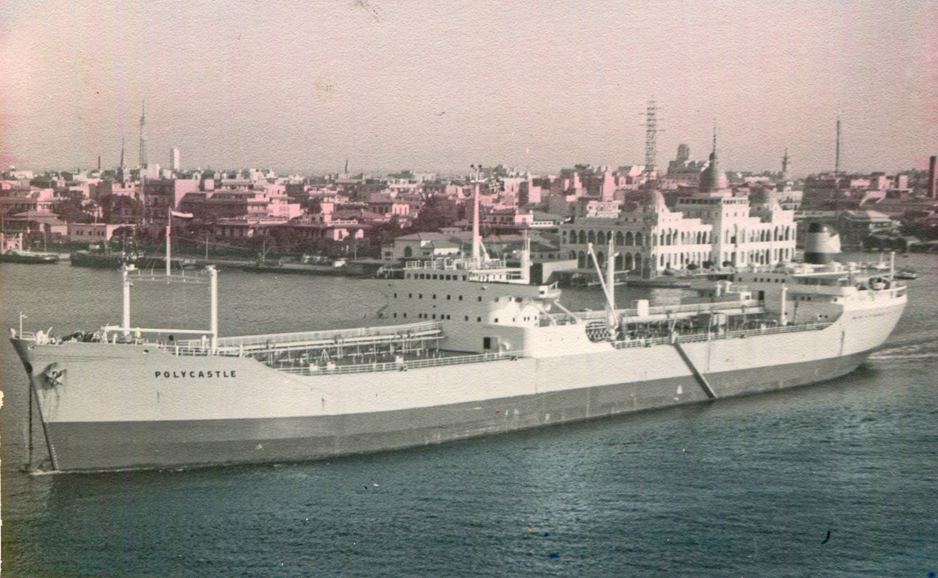 Bosun: Ship of Ghosts by Gary Karlsen - Gary H Karlsen